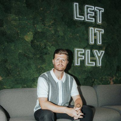 TOM MARTIN | Gondola